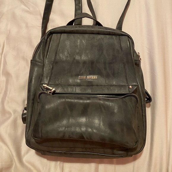 Steve Madden | Bags | Steve Madden Backpackpurse Dark Grey Charcoal ...